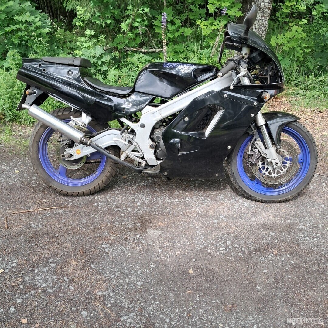 Suzuki RGF 125 cm³ 1992 - Lappeenranta - Moottoripyörä - Nettimoto