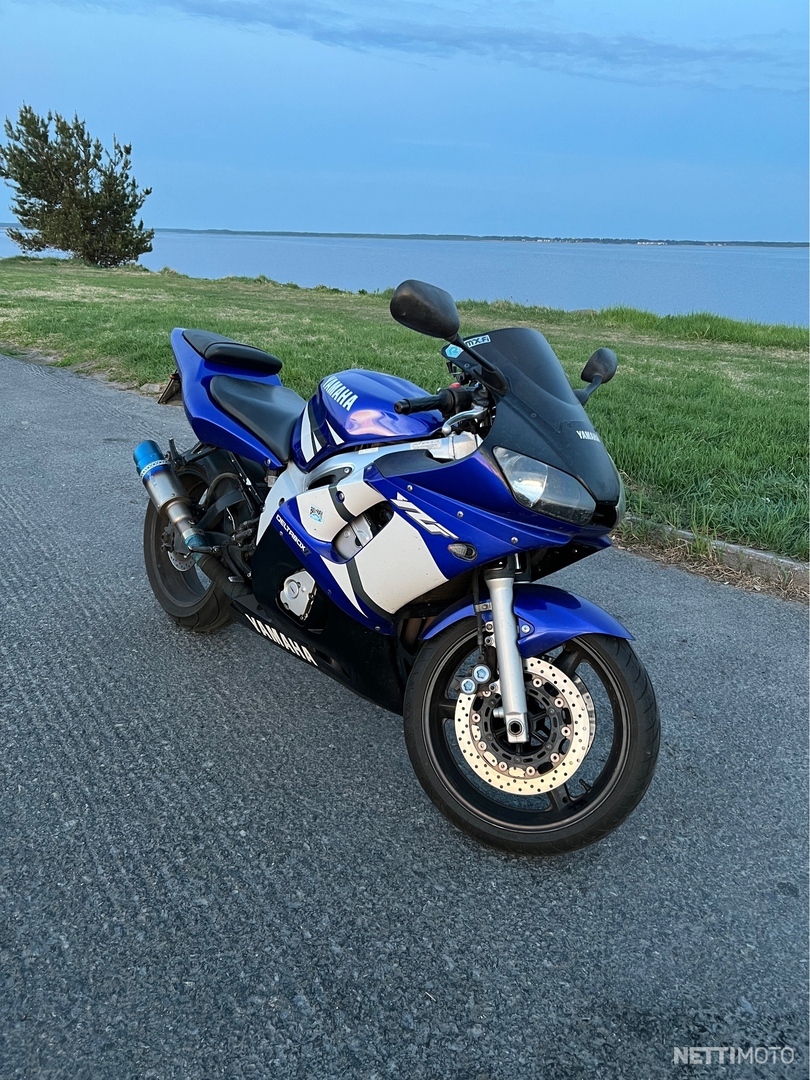 Yamaha YZF-R6 A2 rekisteröity, 29kW 600 cm³ 2002 - Oulu - Moottoripyörä ...