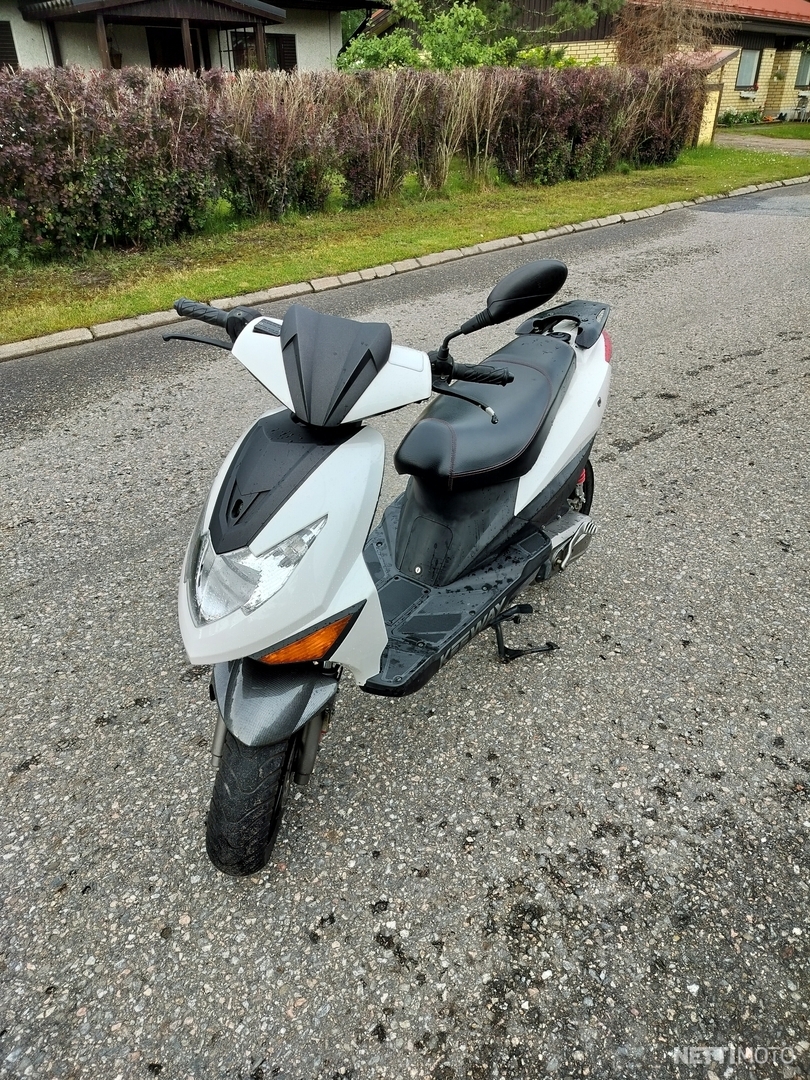 Keeway RY6 50 cm³ 2015 - Vaasa - Scooter - Nettimoto