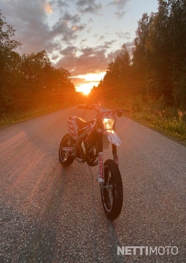 HM CRM 50 cm³ 2016 - Kerimäki - Moped - Nettimoto