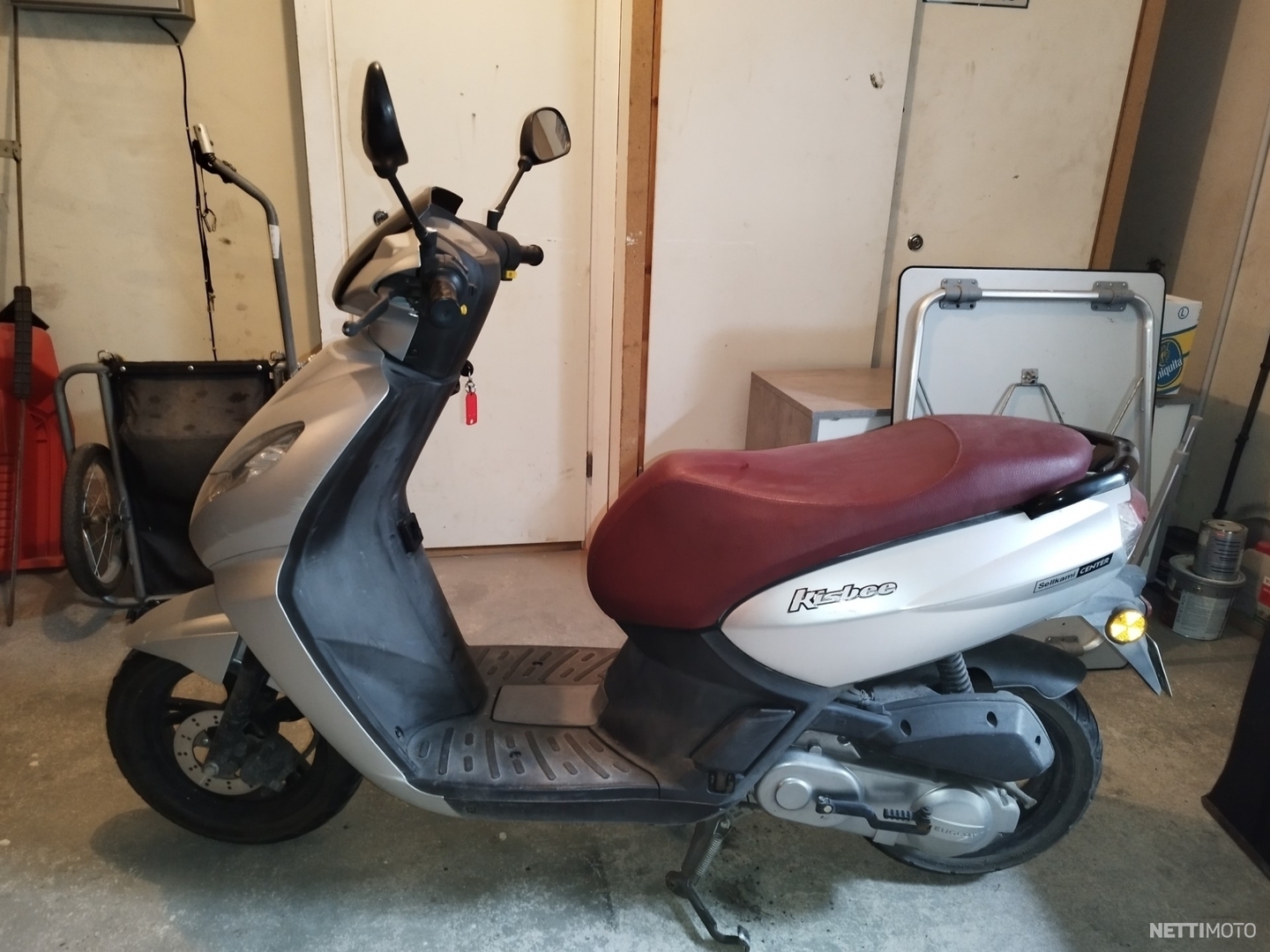 Peugeot Kisbee 50 4T hopea 50 cm³ 2016 - Akaa - Skootteri - Nettimoto