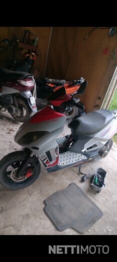 Keeway Matrix KEEWAY RACING 50 50 cm³ 2010 - Kurikka - Skootteri ...