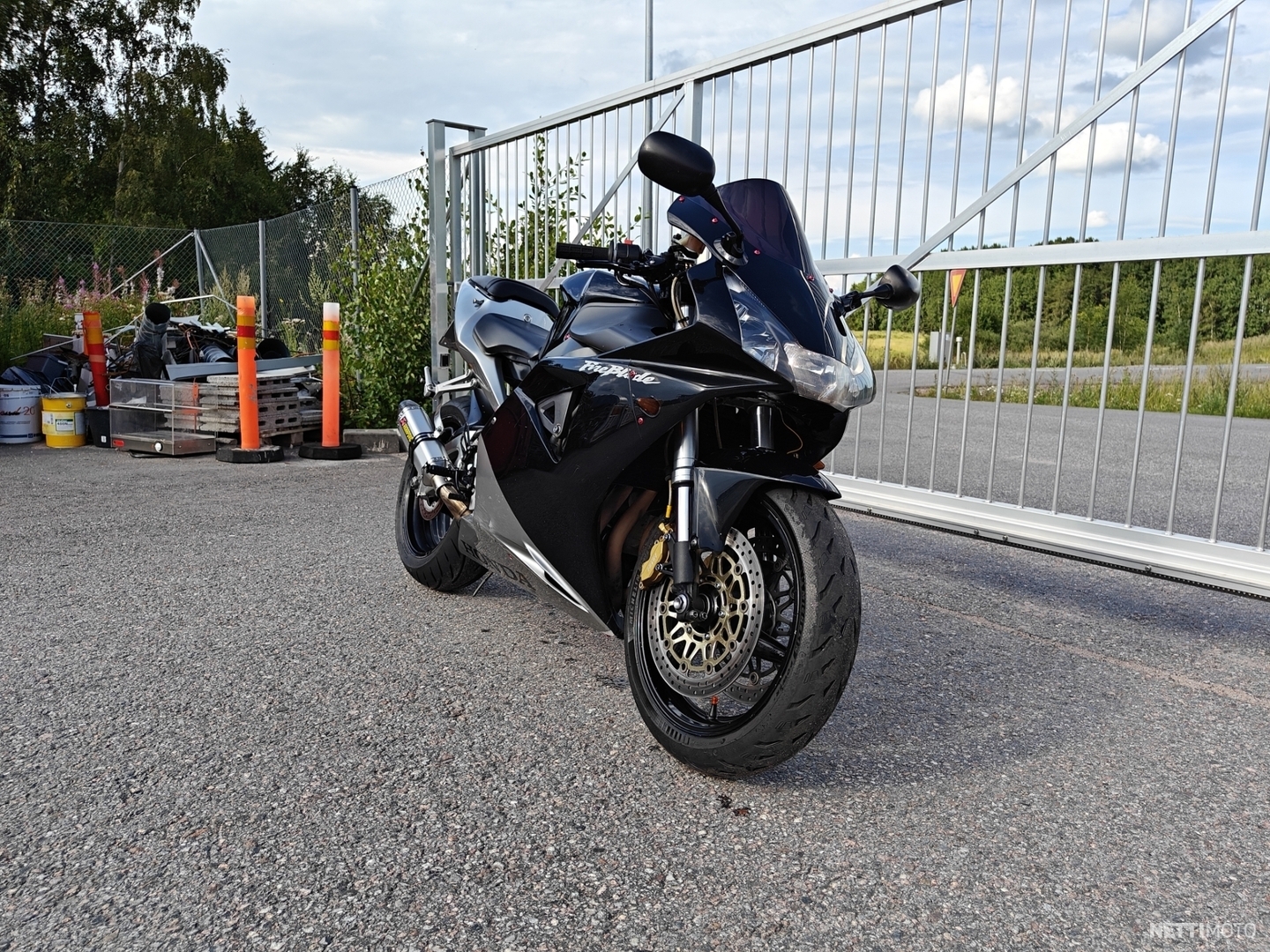 Honda CBR 900 RR Fireblade 950 cm³ 2002 - Turku - Moottoripyörä - Nettimoto