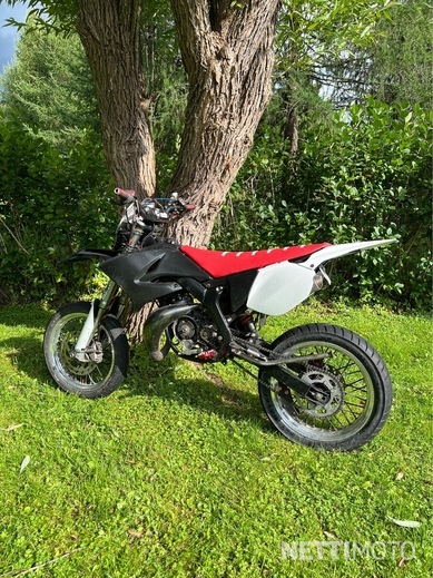 Yamaha dt 50cc KATSO 50 cm³ 2008 - Oulu - Mopo - Nettimoto