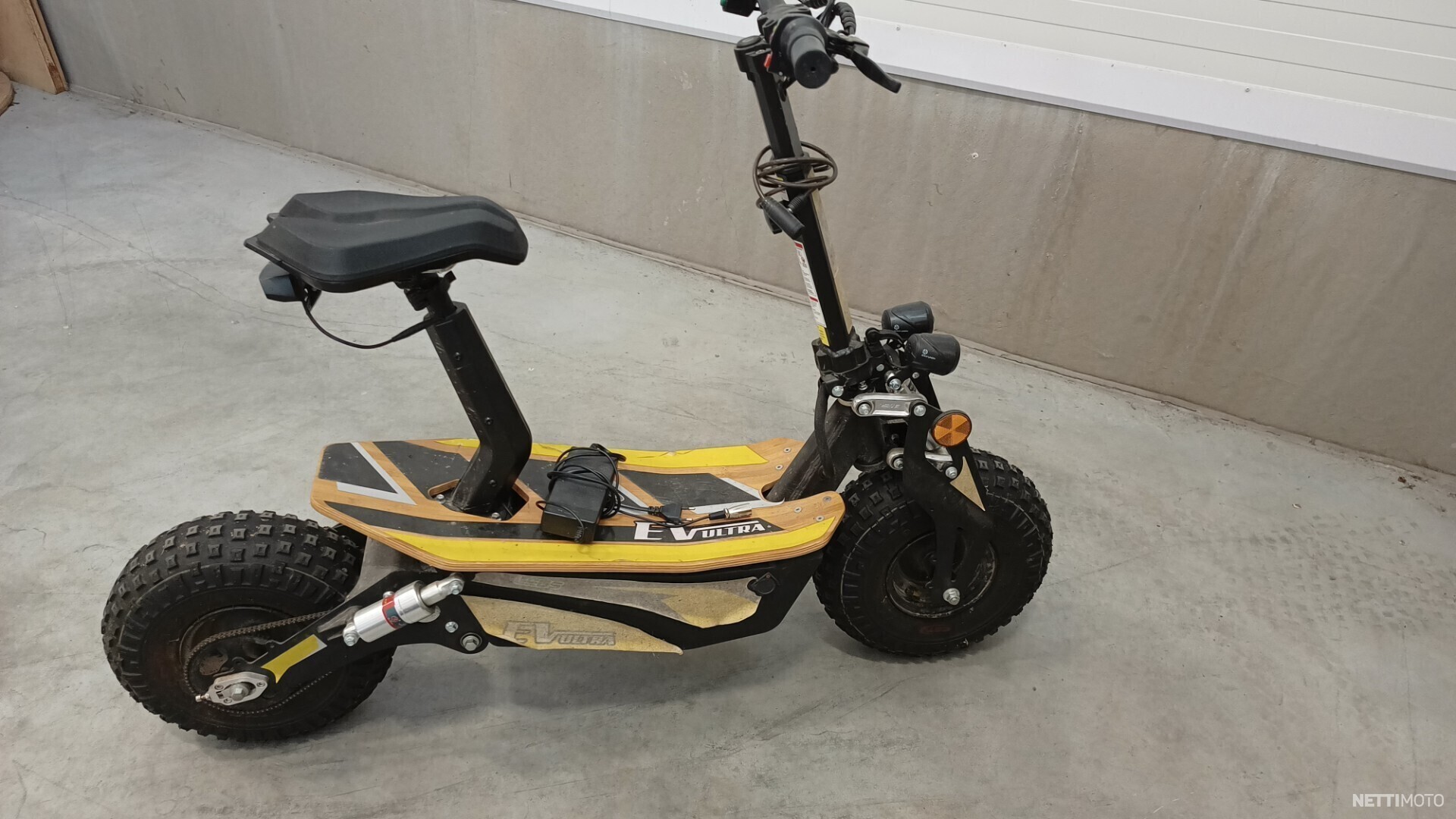 E-scooter - EV Ultra 2000w Outlaw 2019 - Nurmijärvi - Sähkökulkuneuvot ...