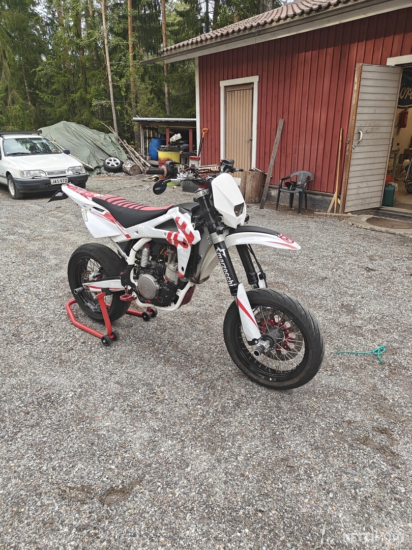 Husqvarna SMR SM510R 500 cm³ 2008 - Rauma - Moottoripyörä - Nettimoto