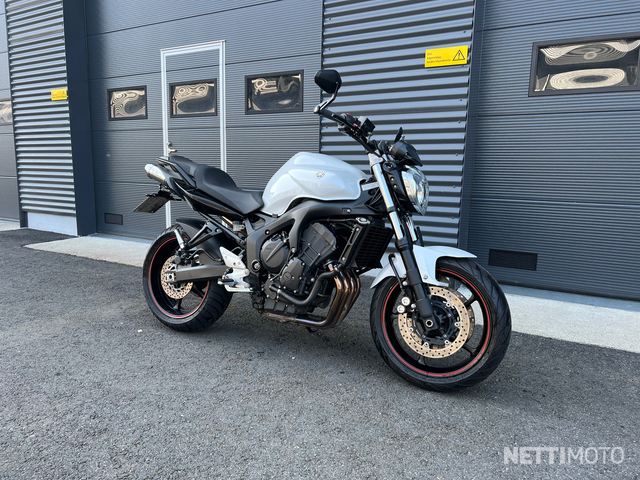Yamaha FZ6-N S2 600 cm³ 2008 - Tampere - Moottoripyörä - Nettimoto