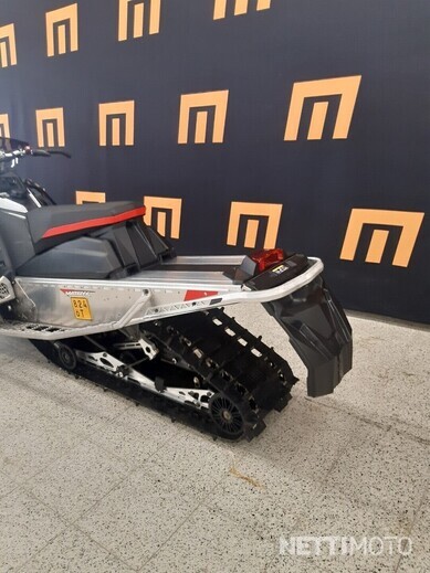 Polaris Indy 650 XC 137 Matryx 650 cm³ 2022 - Joensuu - Moottorikelkka ...