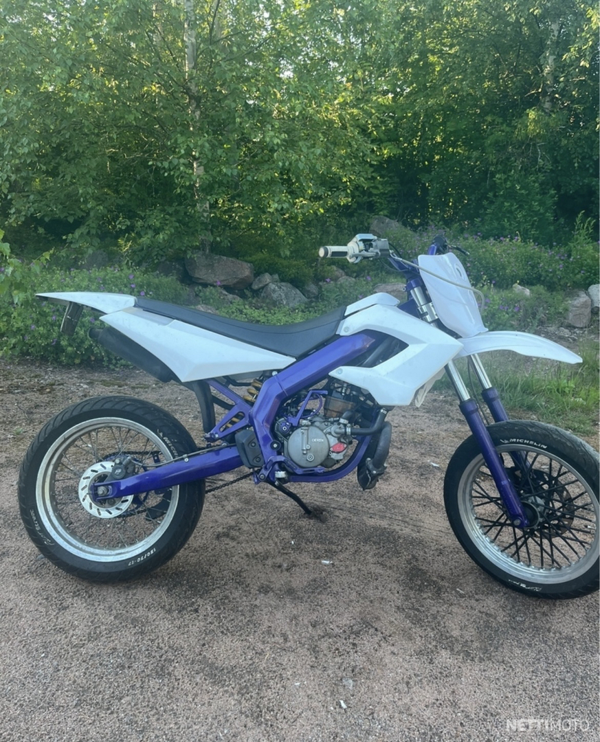 Derbi Senda R 50 cm³ 2005 - Kotka - Mopo - Nettimoto