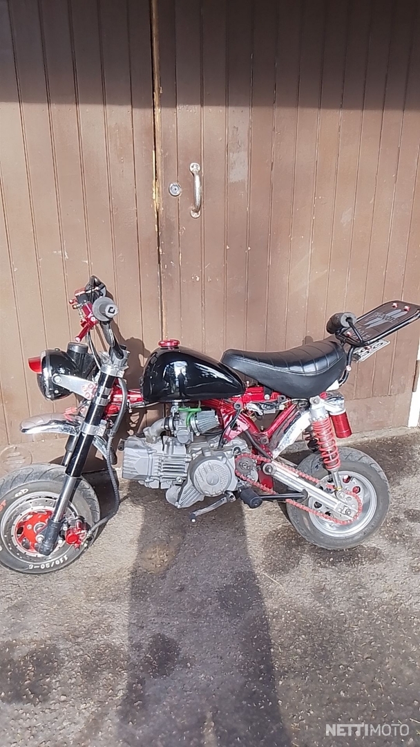 Skyteam Manki tarjoa hinta 200 cm³ 2017 - Eurajoki - Moped - Nettimoto