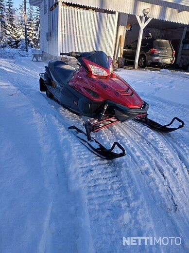 Yamaha RS Rage 1 000 cm³ 2006 - Nurmes - Moottorikelkka - Nettimoto