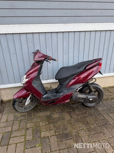 Yamaha Jog R 50 50 cm³ 2007 - Tyrnävä - Skootteri - Nettimoto