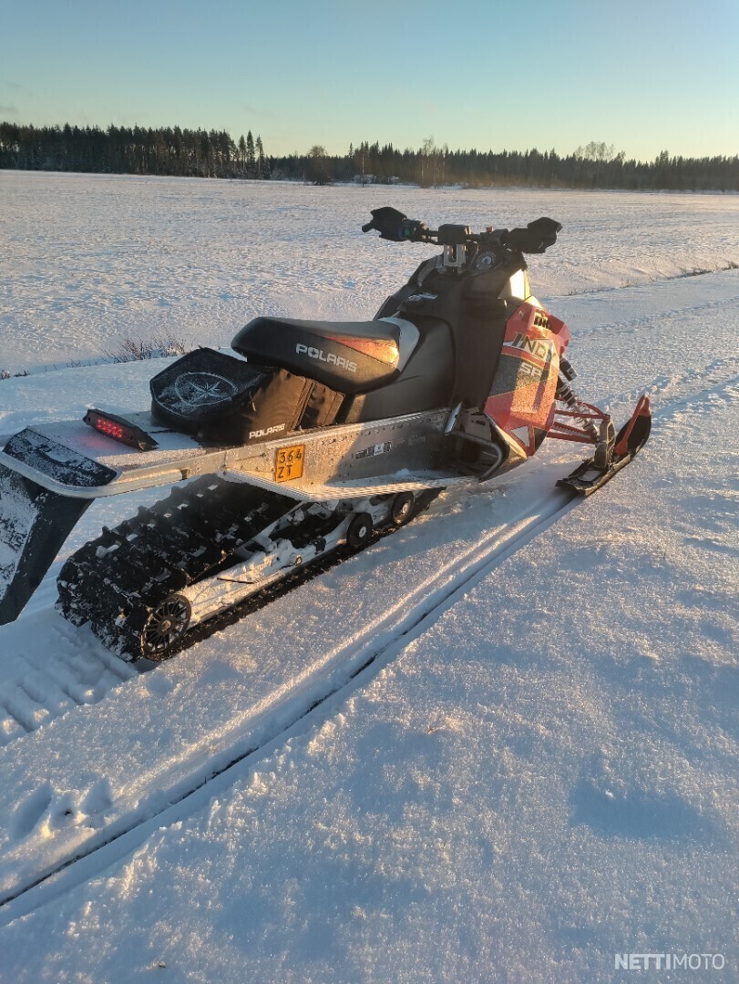 Polaris Indy 800 800 cm³ 2014 - Nivala - Moottorikelkka - Nettimoto