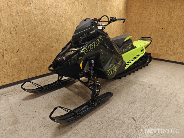Polaris RMK Khaos 155 2.75" QD BOOST 850 cm³ 2024 - Tornio - Moottorikelkka - Nettimoto