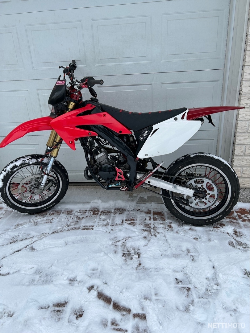 HM CRM 50 cm³ 2013 - Lappeenranta - Moped - Nettimoto