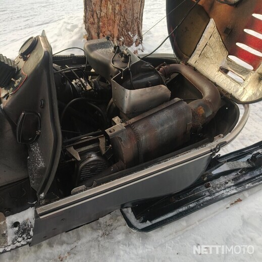 Lynx 250 Yamaha 340 350 cm³ 1989 - Kemijärvi - Moottorikelkka - Nettimoto