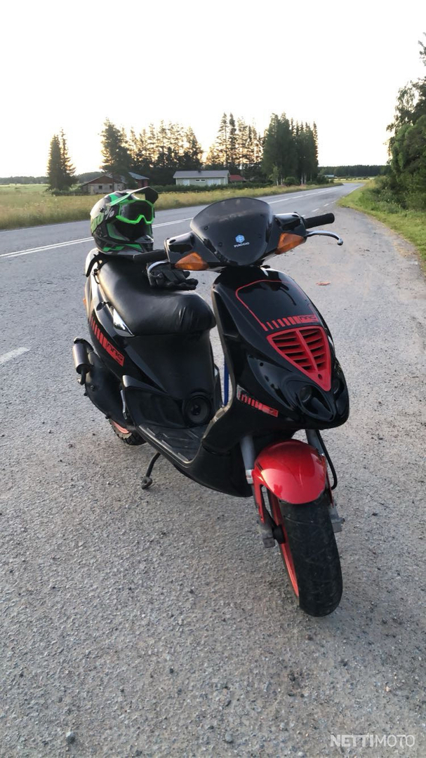 Piaggio NRG mc3 purejet 50 cm³ 2000 - Nivala - Skootteri - Nettimoto