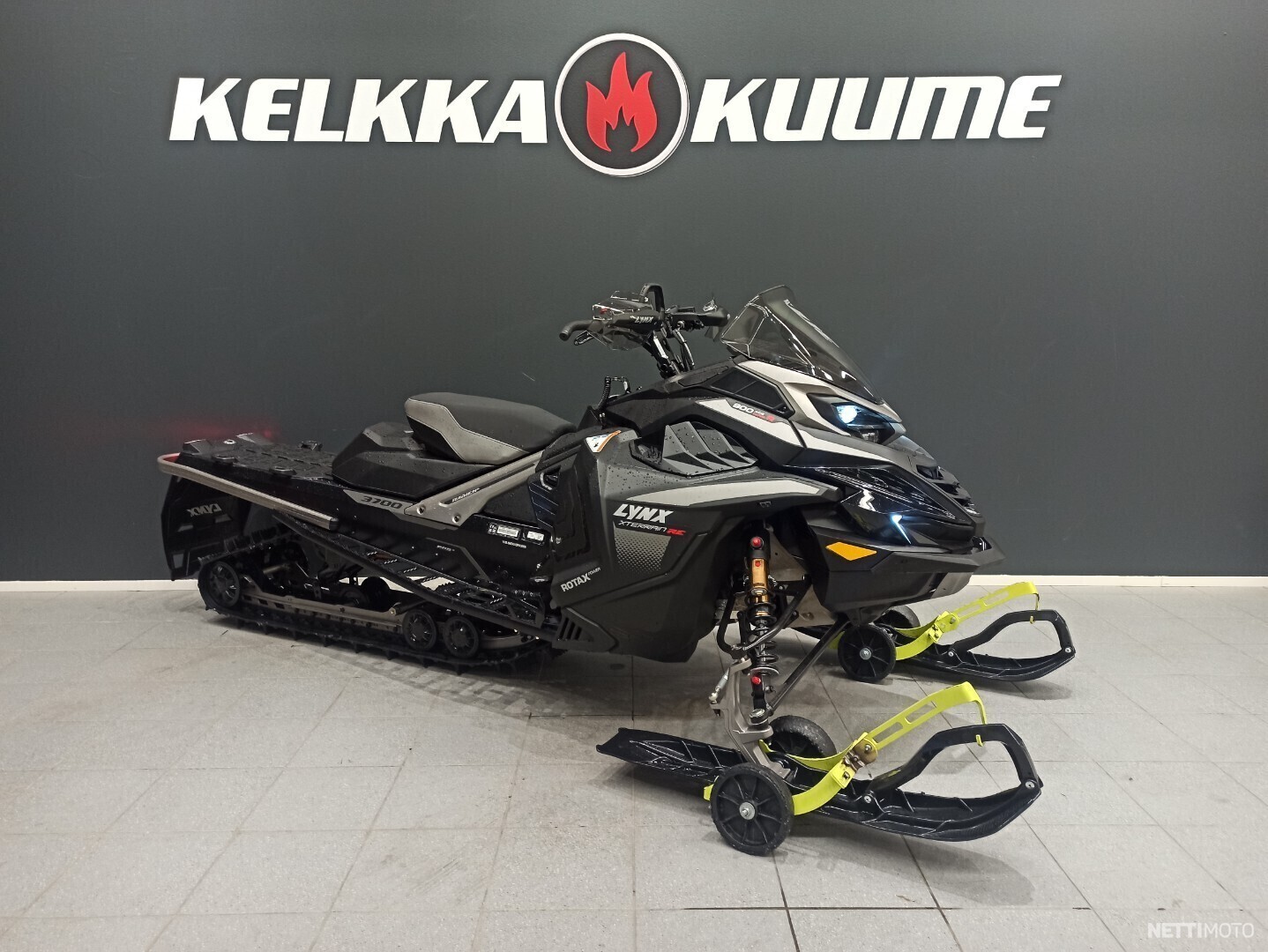 Lynx Xterrain RE 900ACE TurboR 3700 10,25" 51mm Powdermax 900 cm³ 2025 ...