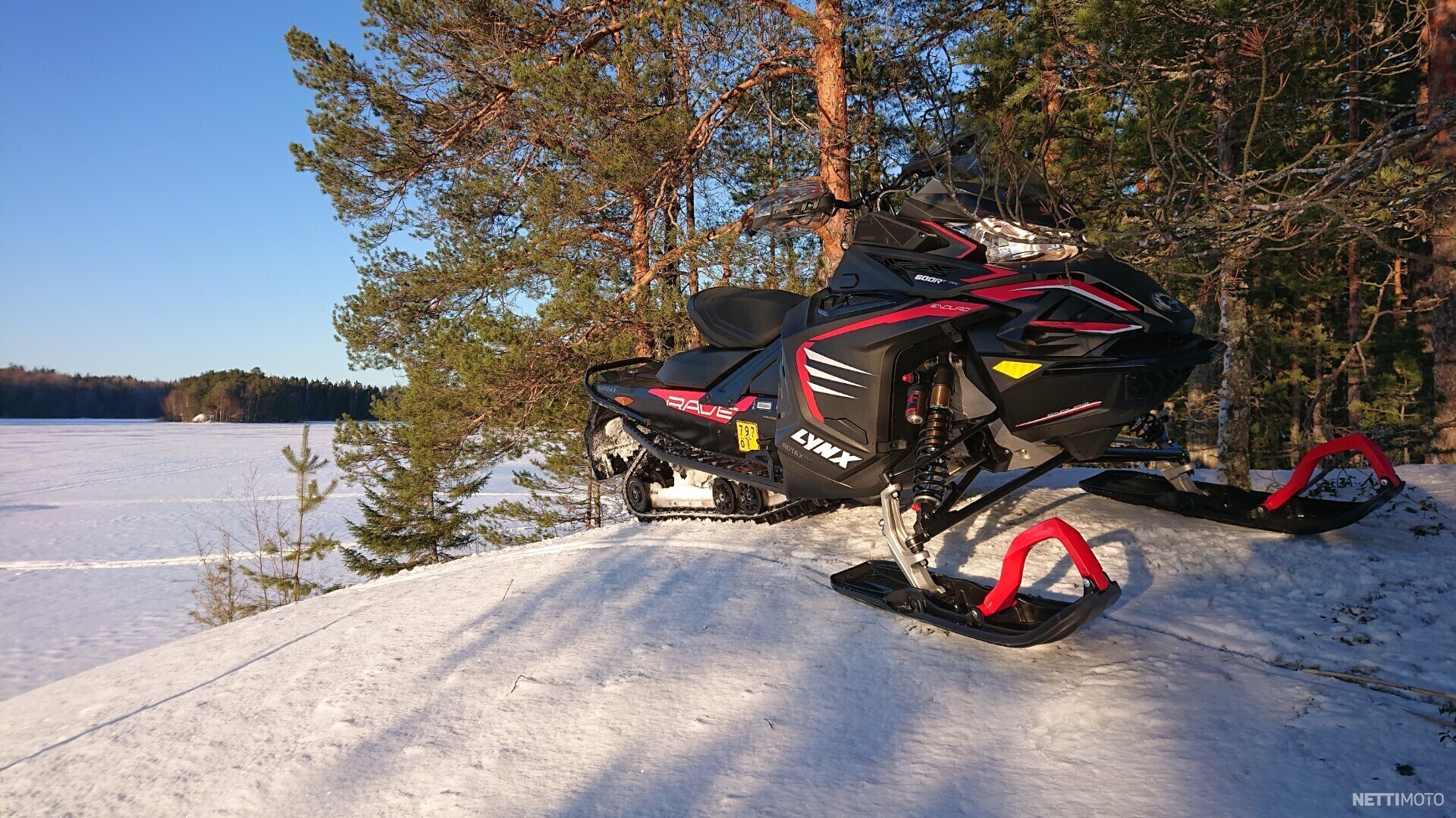 Lynx Enduro 600r enduro 600 cm³ 2020 - Nokia - Moottorikelkka - Nettimoto