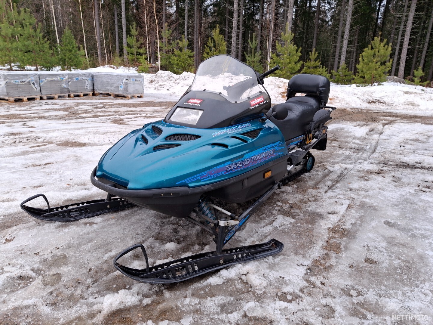 Ski-Doo Grand Touring 583 RAVE 600 cm³ 1997 - Laukaa - Moottorikelkka ...
