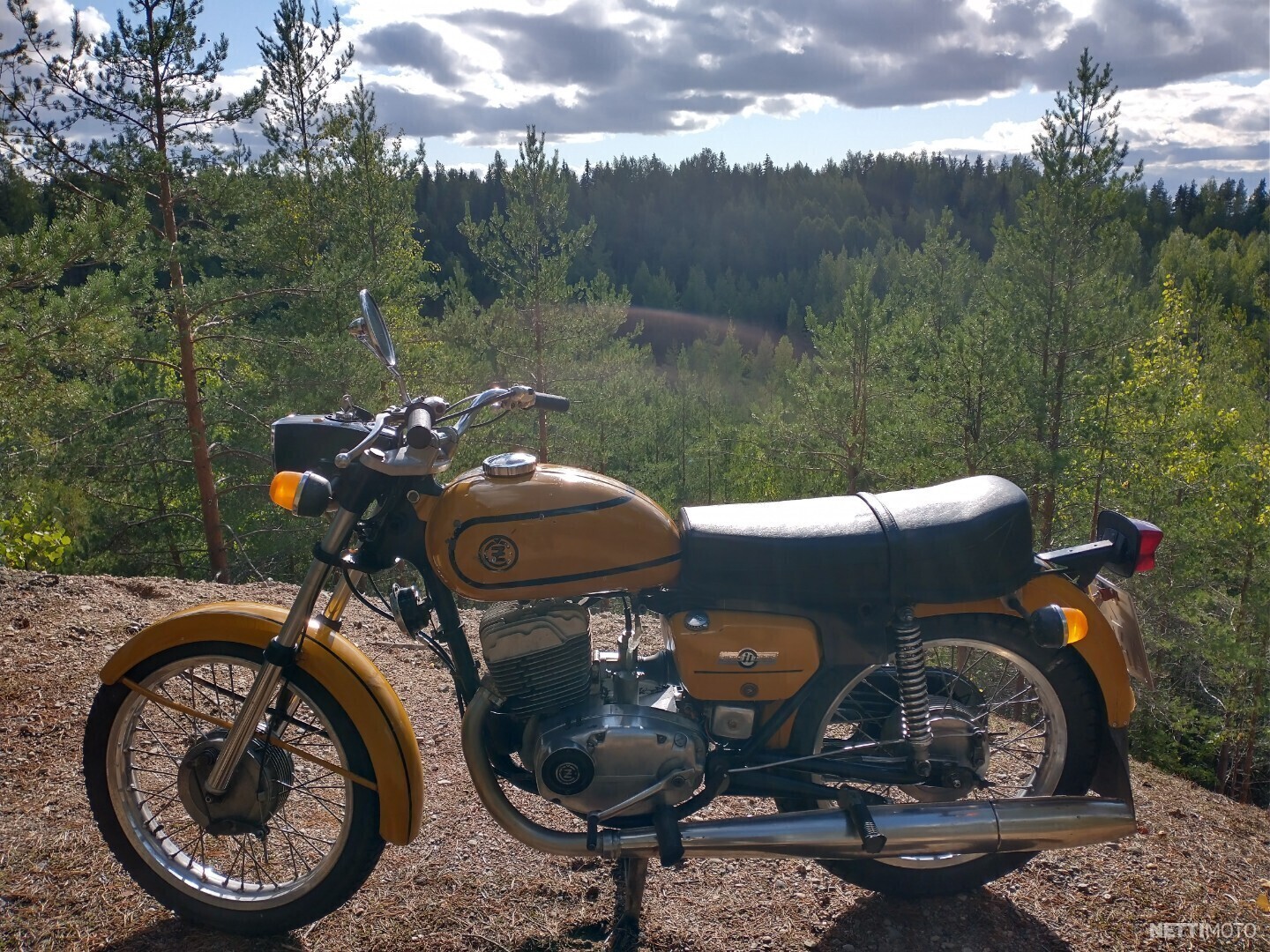 CZ 125 476 125 cm³ 1975 - Riihimäki - Moottoripyörä - Nettimoto