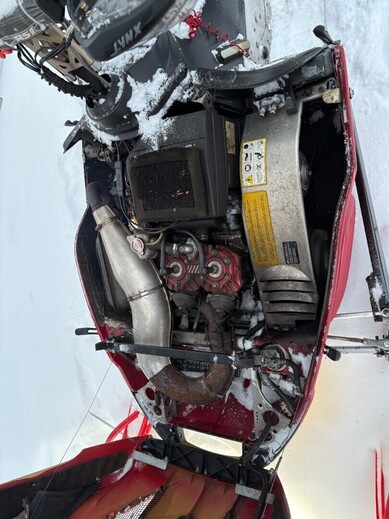 Lynx Racing 440 450 cm³ 2004 - Kemijärvi - Moottorikelkka - Nettimoto