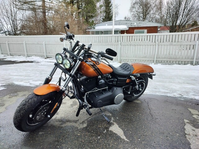 Harley-Davidson Dyna FXDF Dyna Fat Bob 1 700 cm³ 2014 - Kemi ...