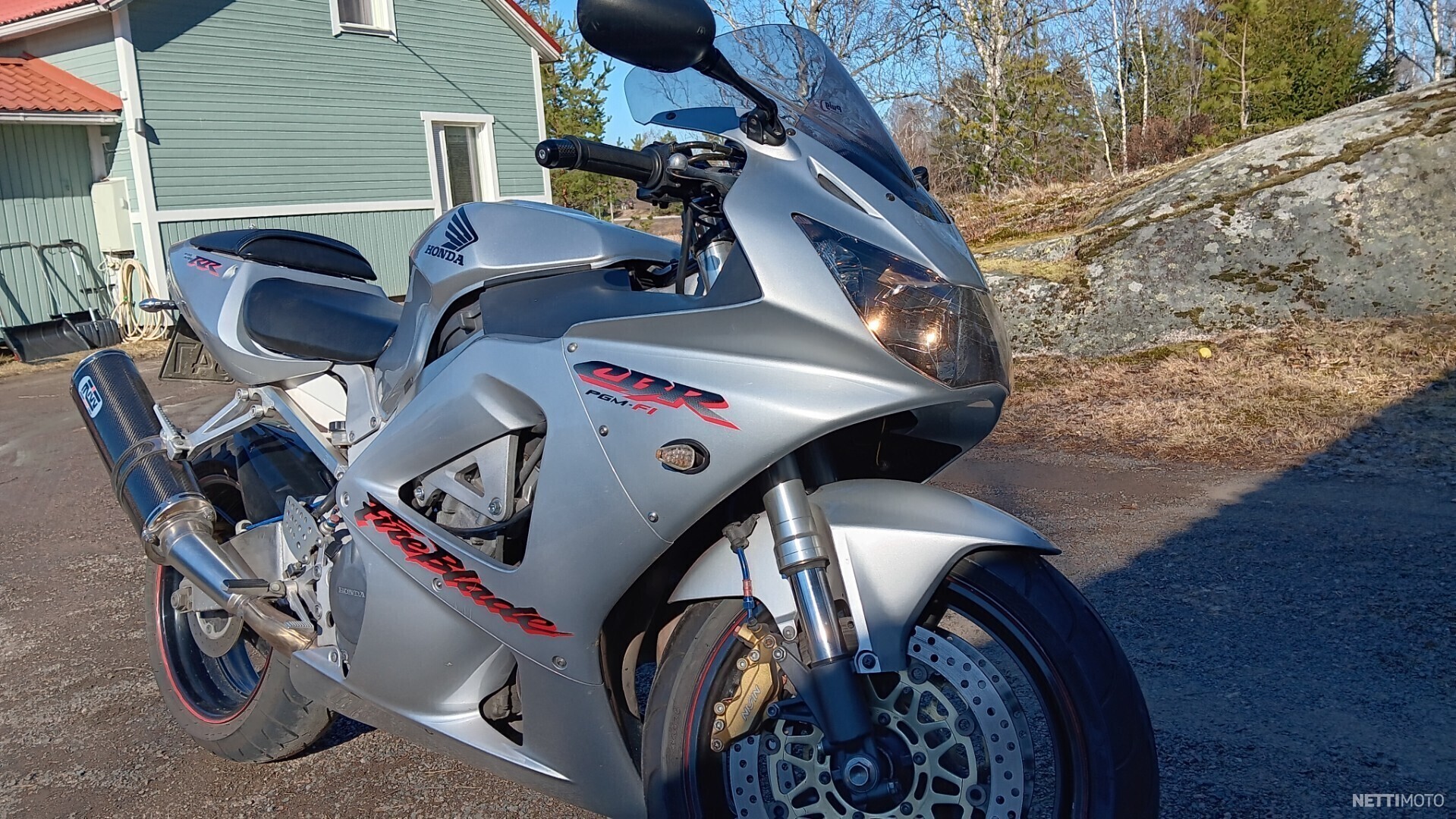 Honda CBR 900 RR Fireblade 950 cm³ 2001 - Rauma - Moottoripyörä - Nettimoto
