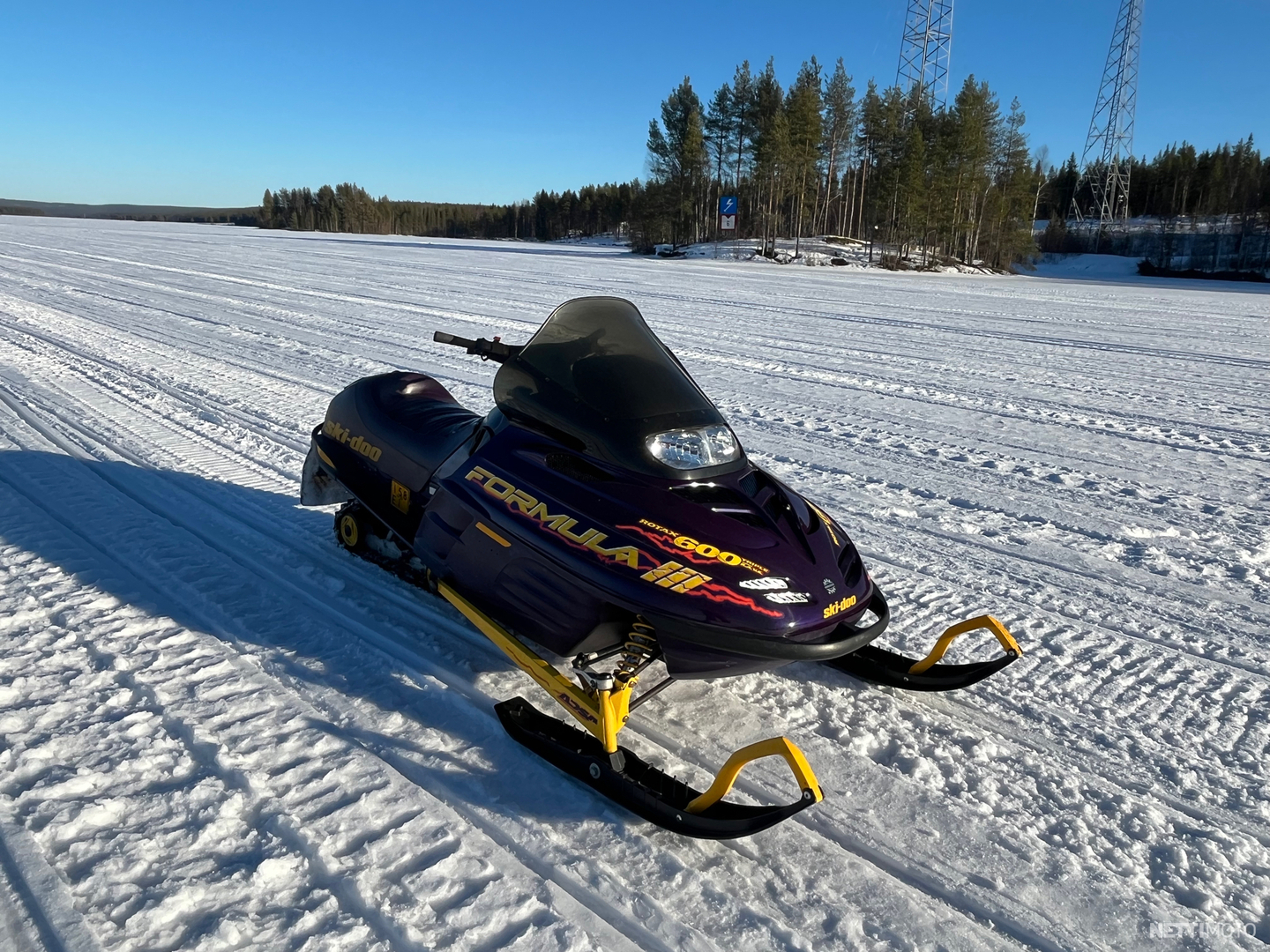 Ski-Doo Formula 600 Triple 600 cm³ 1999 - Rovaniemi - Moottorikelkka ...