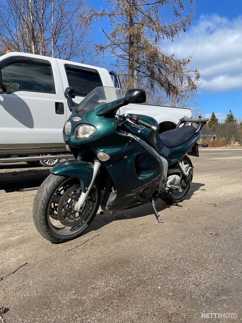 Triumph Sprint 955 1 000 cm³ 2002 - Siikalatva - Moottoripyörä - Nettimoto