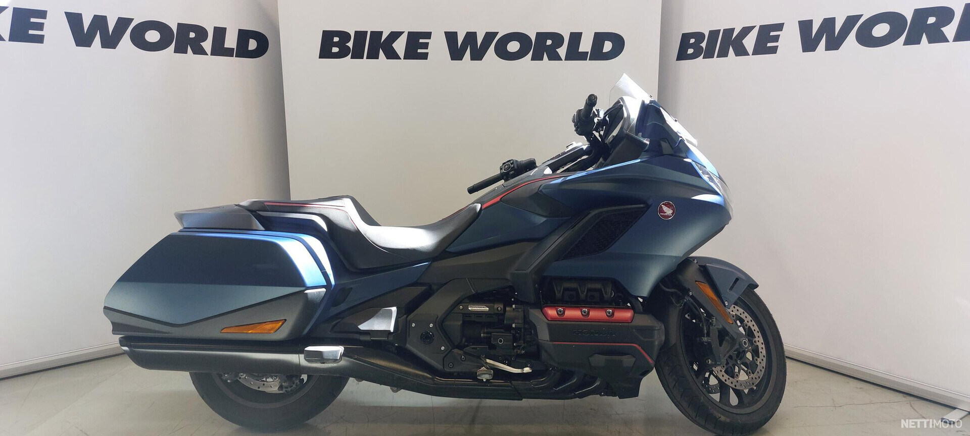 Honda GL 1800 GoldWing BAGGER DCT 1 800 cm³ 2022 - Tampere ...