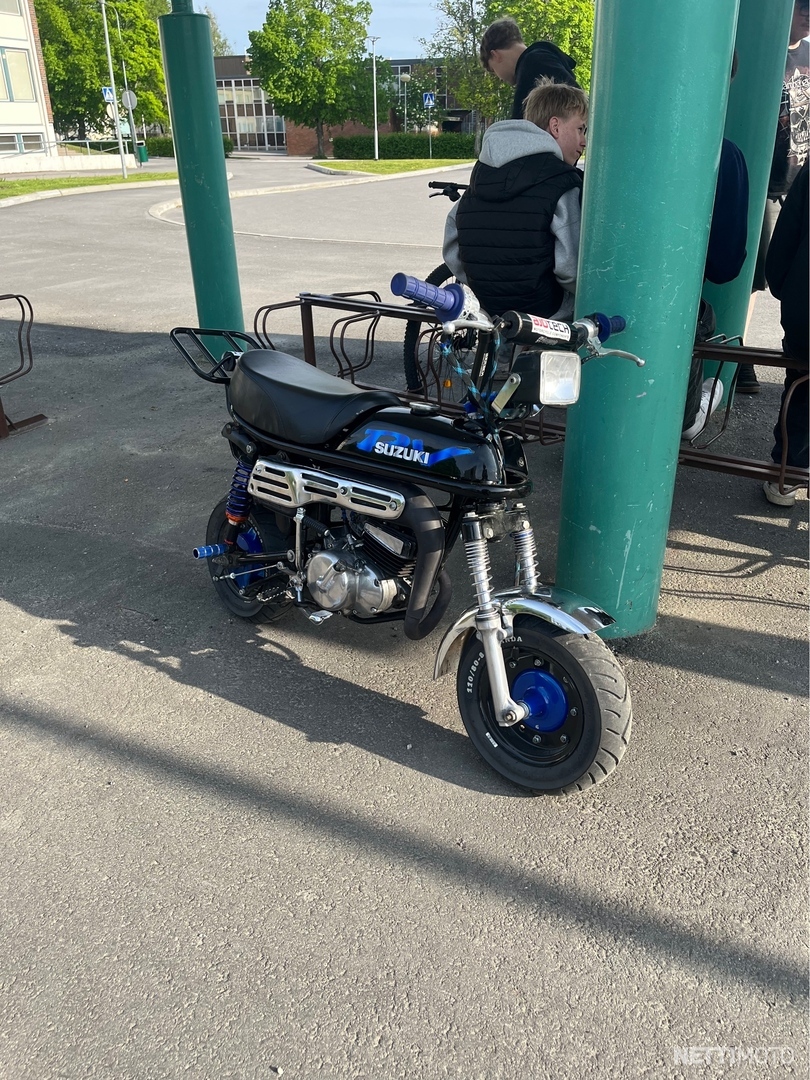 Suzuki PV 50 cm³ 1990 - Mynämäki - Mopo - Nettimoto