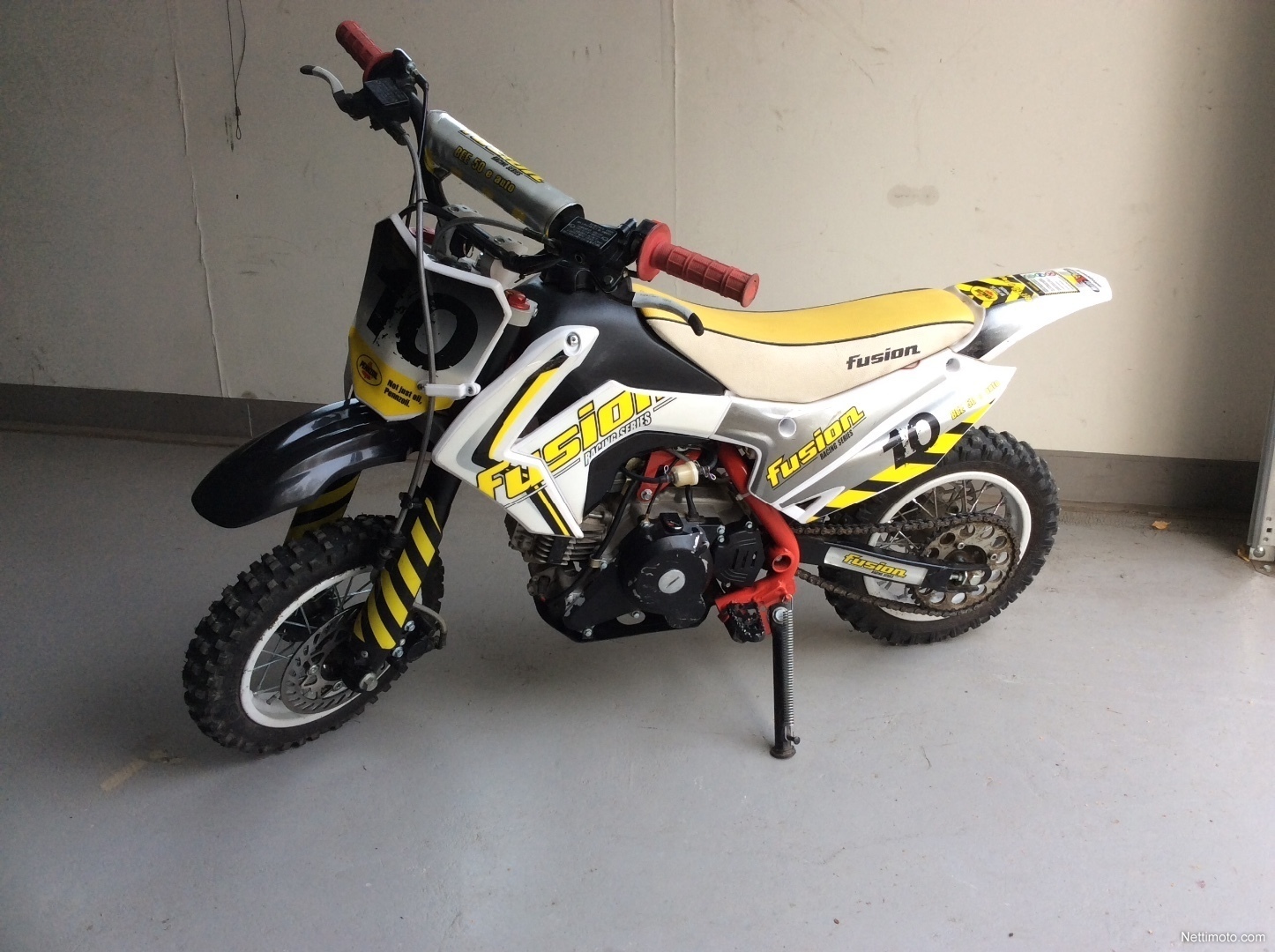 Fusion Bee Arvostelut motosta - Lue käyttäjien motoarvostelut - Nettimoto