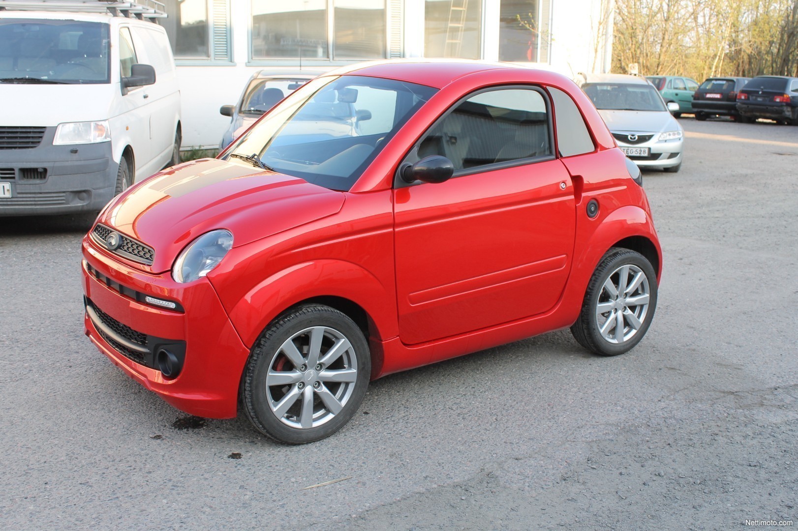 Ligier JS30 Arvostelut motosta - Lue käyttäjien motoarvostelut - Nettimoto