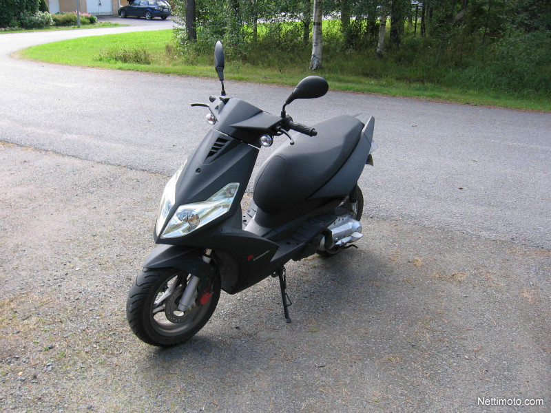 Generic XOR Arvostelut motosta - Lue käyttäjien motoarvostelut - Nettimoto